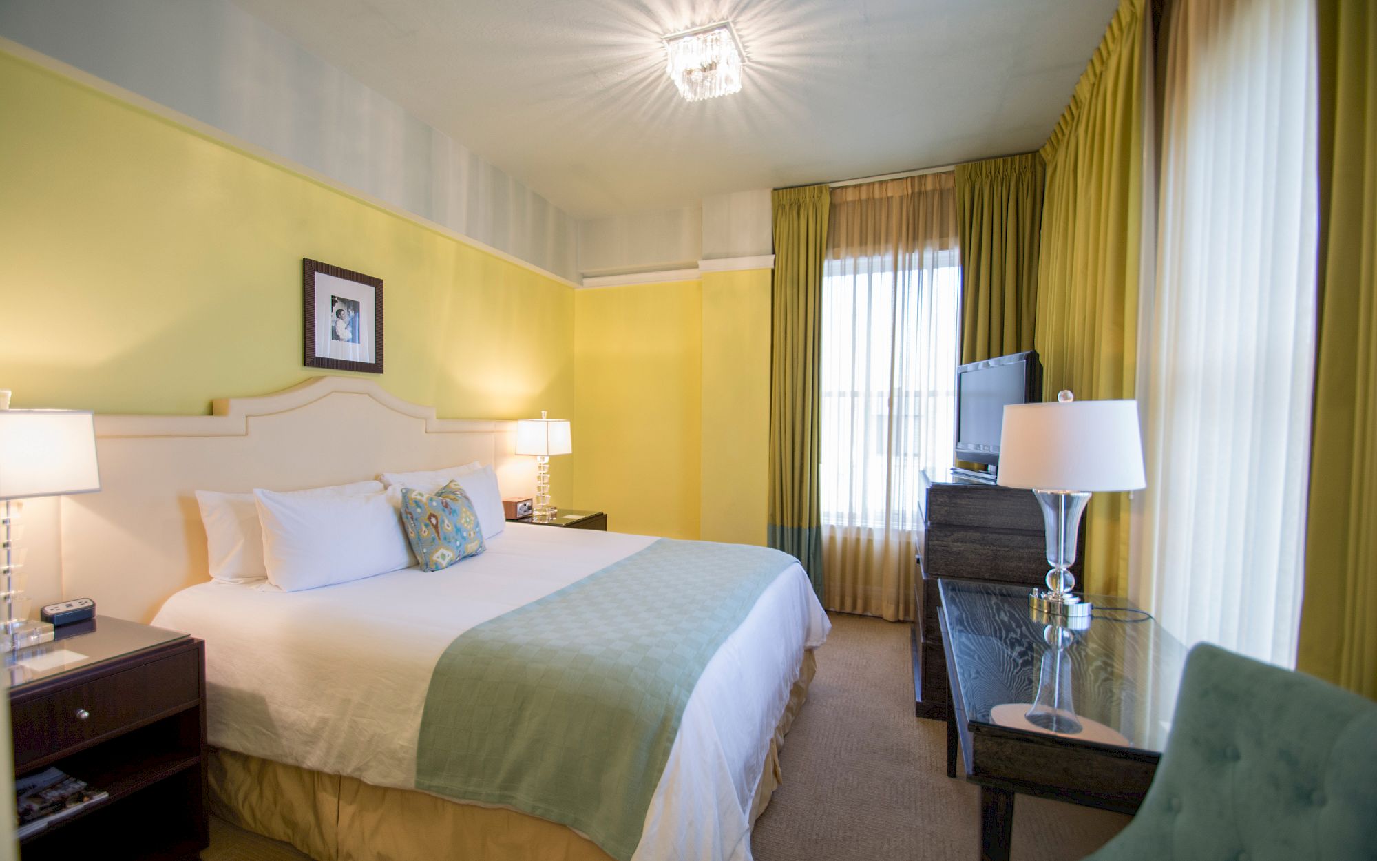Hotel Rooms In Portland, Oregon | Hotel deLuxe